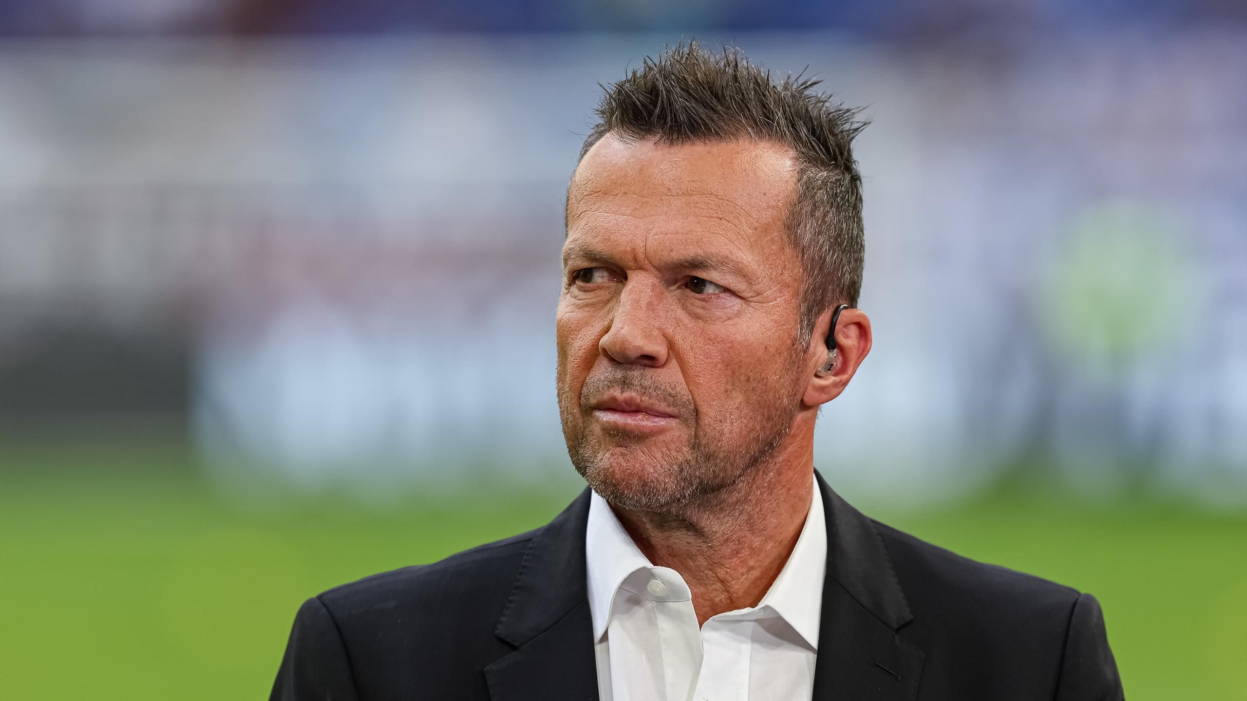 FC Bayern Lothar Matthäus übt herbe Kritik an Transferperdiode der Münchner Zu hektisch