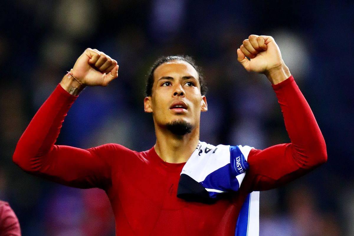 Ligue des champions - Virgil van Dijk au révélateur du Camp Nou lors de ...