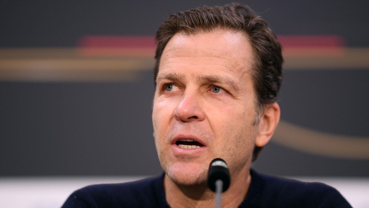DFB: Oliver Bierhoff sieht Coronakrise als Zäsur im Profifußball ...