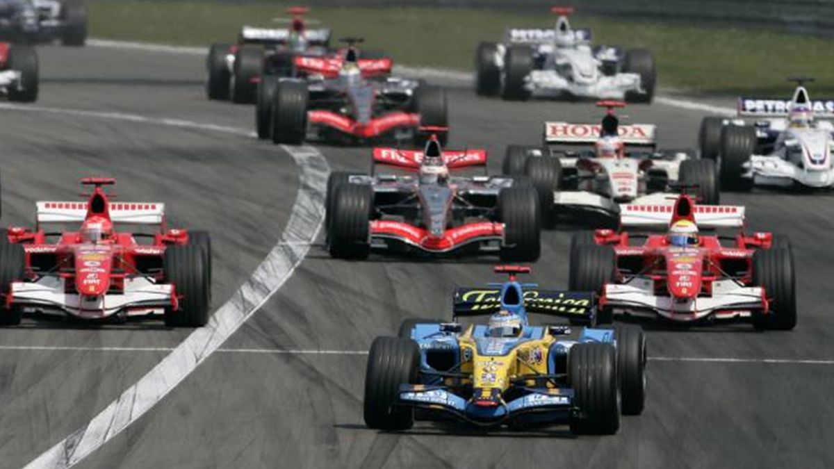 Ferrari take it to Renault - Eurosport