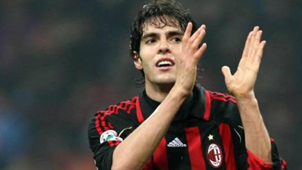 Kaka joy over Ronaldo - Eurosport