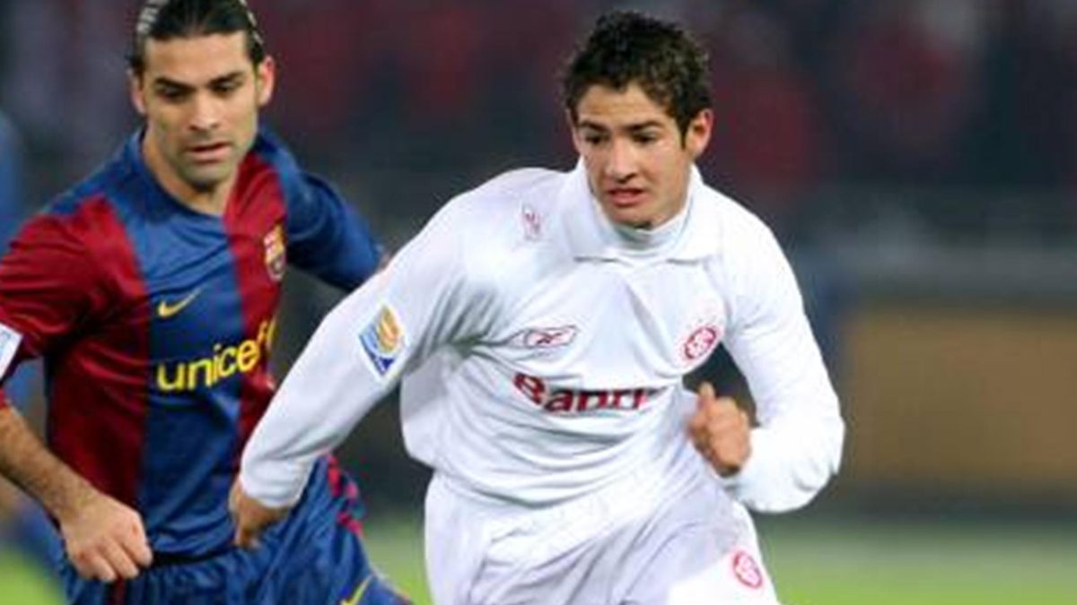Pato dreams of Italy - Eurosport