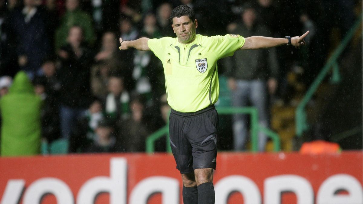 21. yüzyılın en iyi hakemi Markus Merk - Eurosport