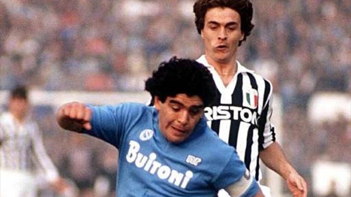 Maradona'dan Napoli'ye destek - Eurosport
