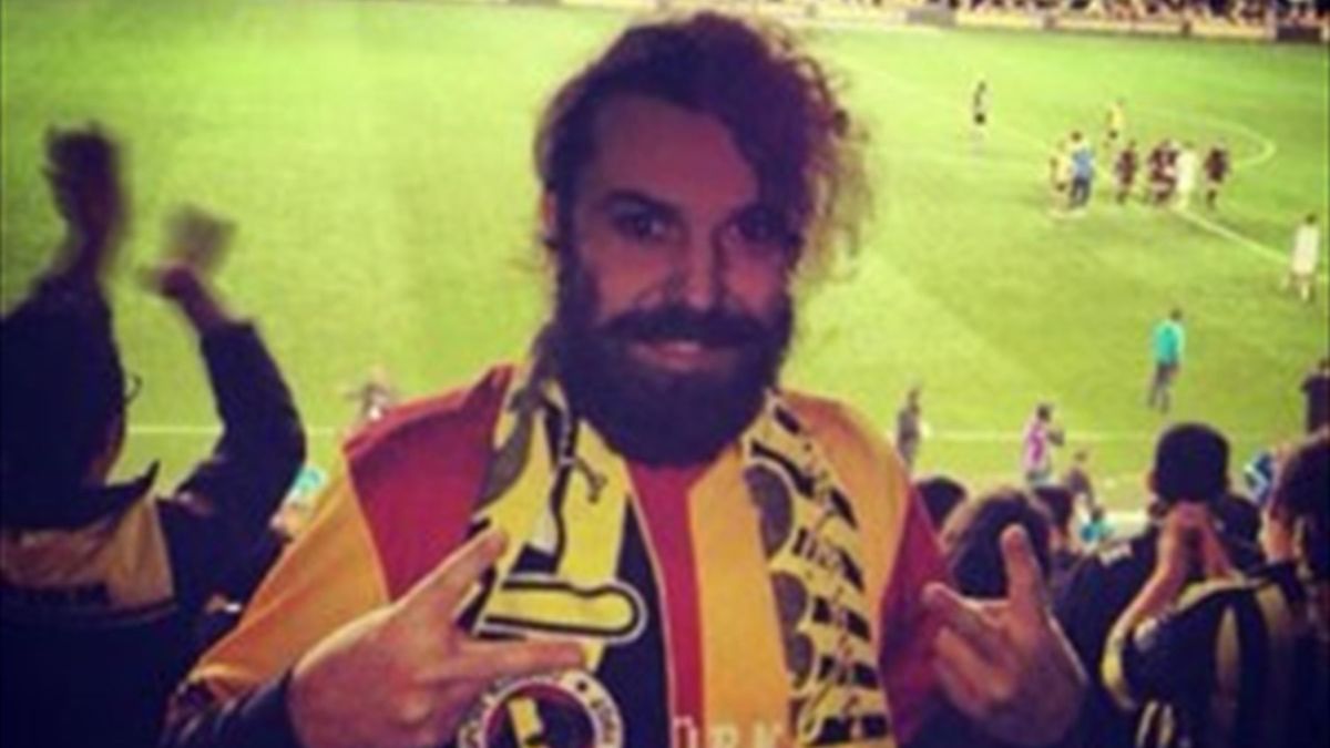 Halil Sezai'den örnek davranış - Eurosport