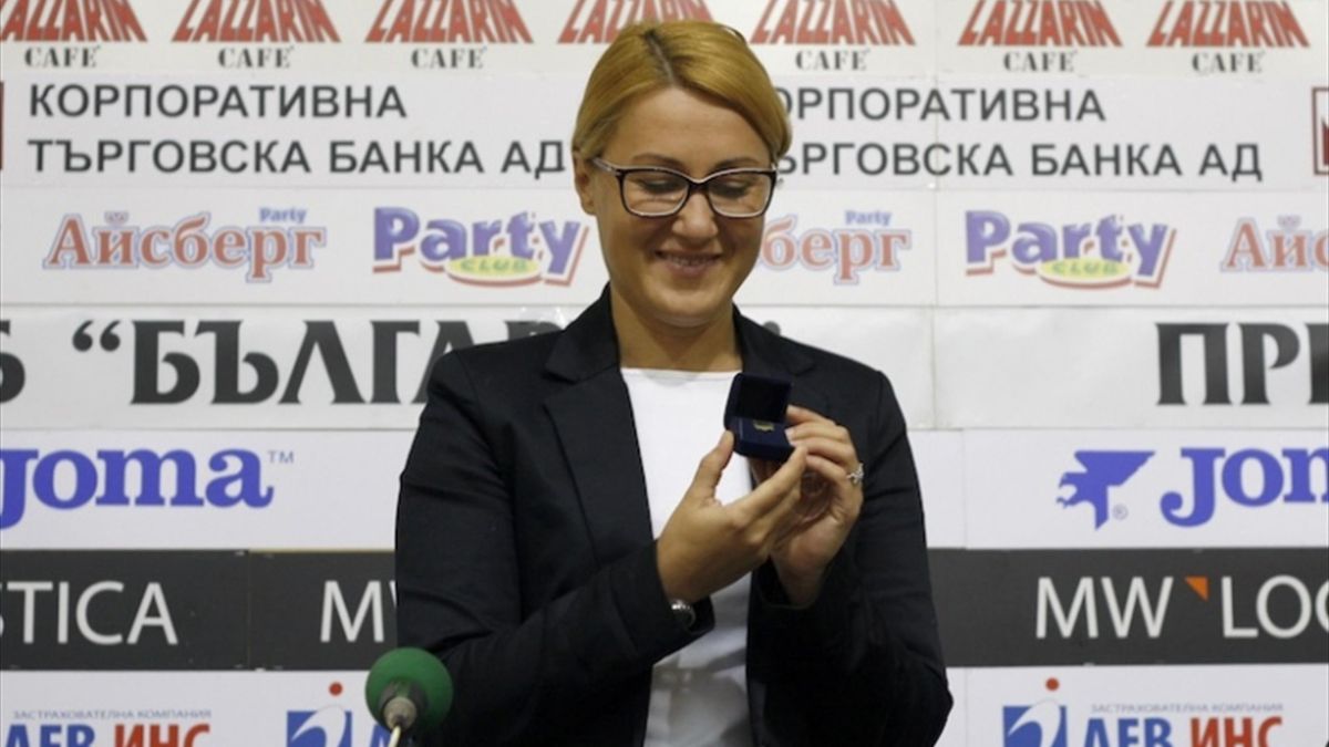 Stratieva continue sur sa lancée victorieuse - Eurosport