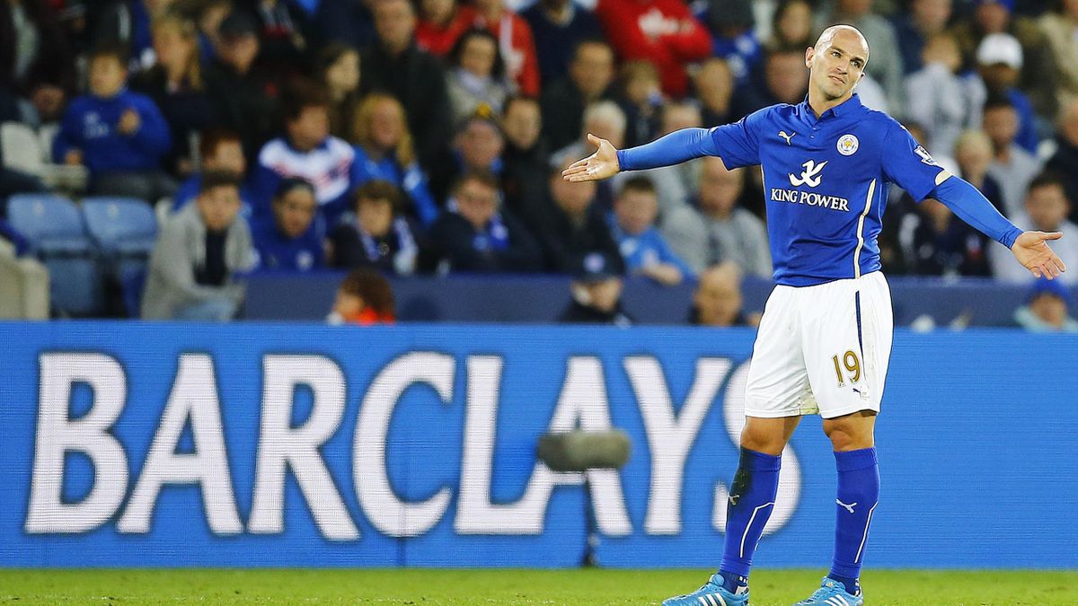Claudio Ranieri Facts Why He Could Be Key In Keeping Esteban Cambiasso Eurosport