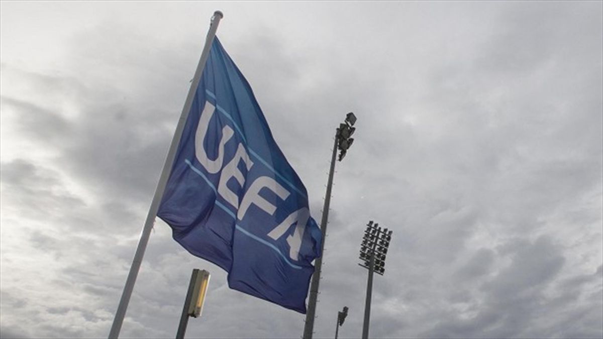 Kukesi await fate after abandonment - Eurosport