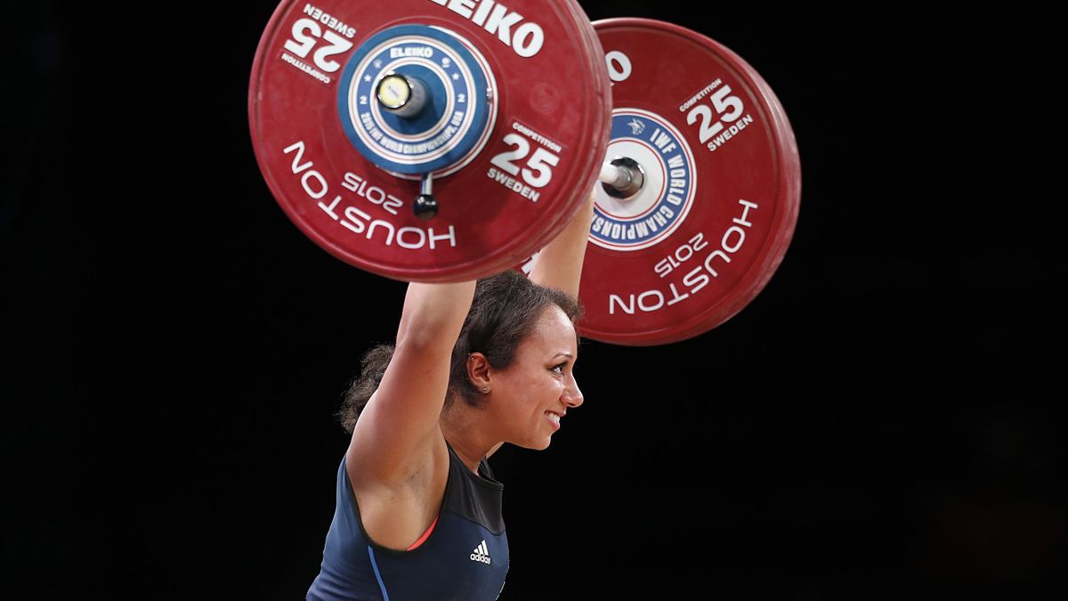 Zoe Smith Weightlifter