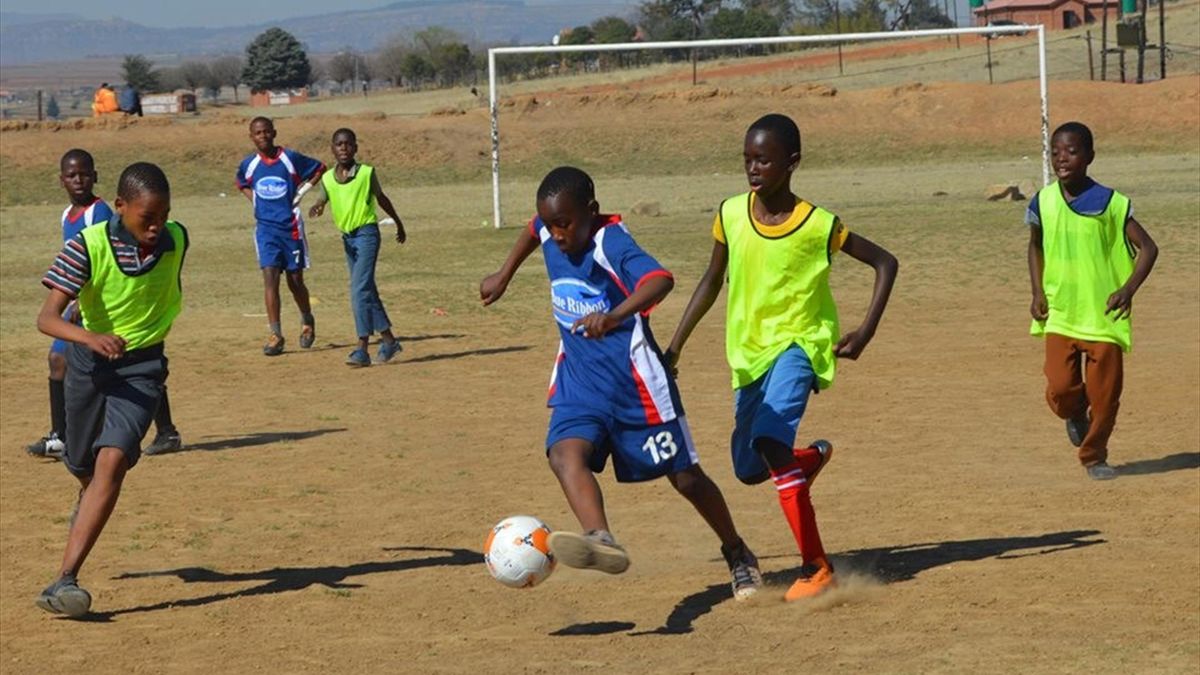Lesotho, un calcio alle ingiustizie sociali: la storia del Kick4Life ...