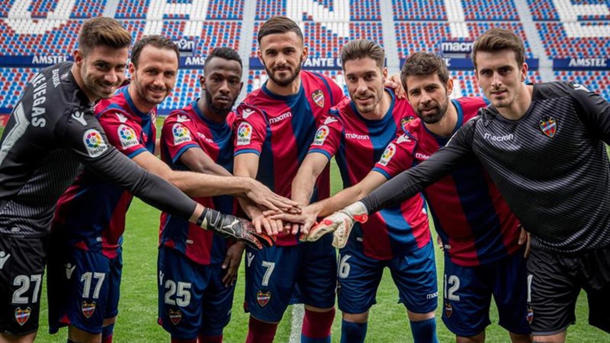 El Levante presenta a los siete fichajes que renuevan su plantilla ...