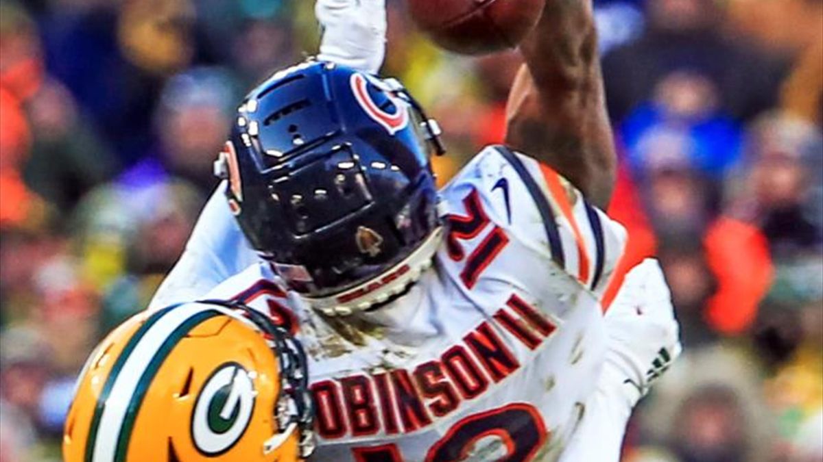 21-13. Jones y Adams se combinan y los Packers siguen dominando a los ...