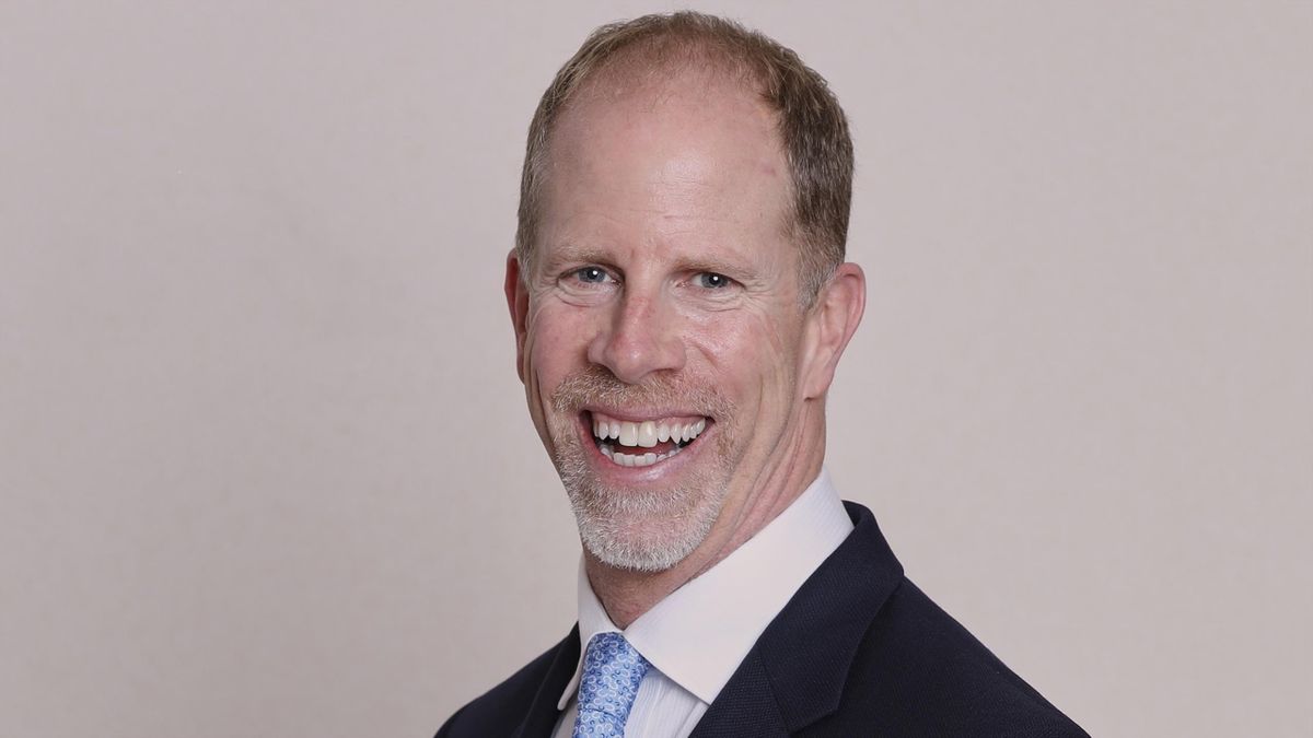 Mark Samuel, vice-président de la FEI, recevra une médaille d’or de la ...
