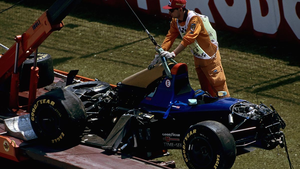 Das Drama von Imola 1994: Eine Erinnerung an Roland Ratzenberger ...