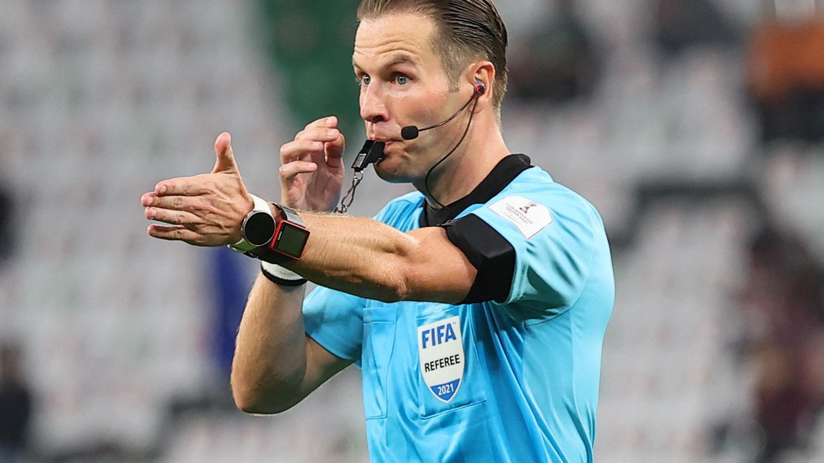 FIFA, directivă clară către arbitrii de la Mondial! Anunțul făcut de ...