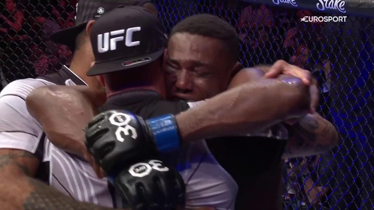UFC 300 | Alles wat je moet weten over UFC 300: Pereira vs. Hill ...