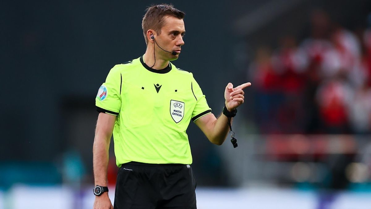 Eliminacje do mistrzostw świata 2022. Clement Turpin sędzią meczu ...