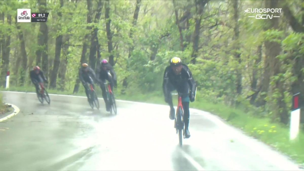 Giro d’Italia | Magnus Cort Nielsen snelste vluchter in verregende ...