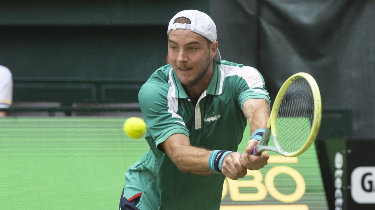 Terra Wortmann Open Halle: Jan-Lennard Struff zieht gegen Roman ...