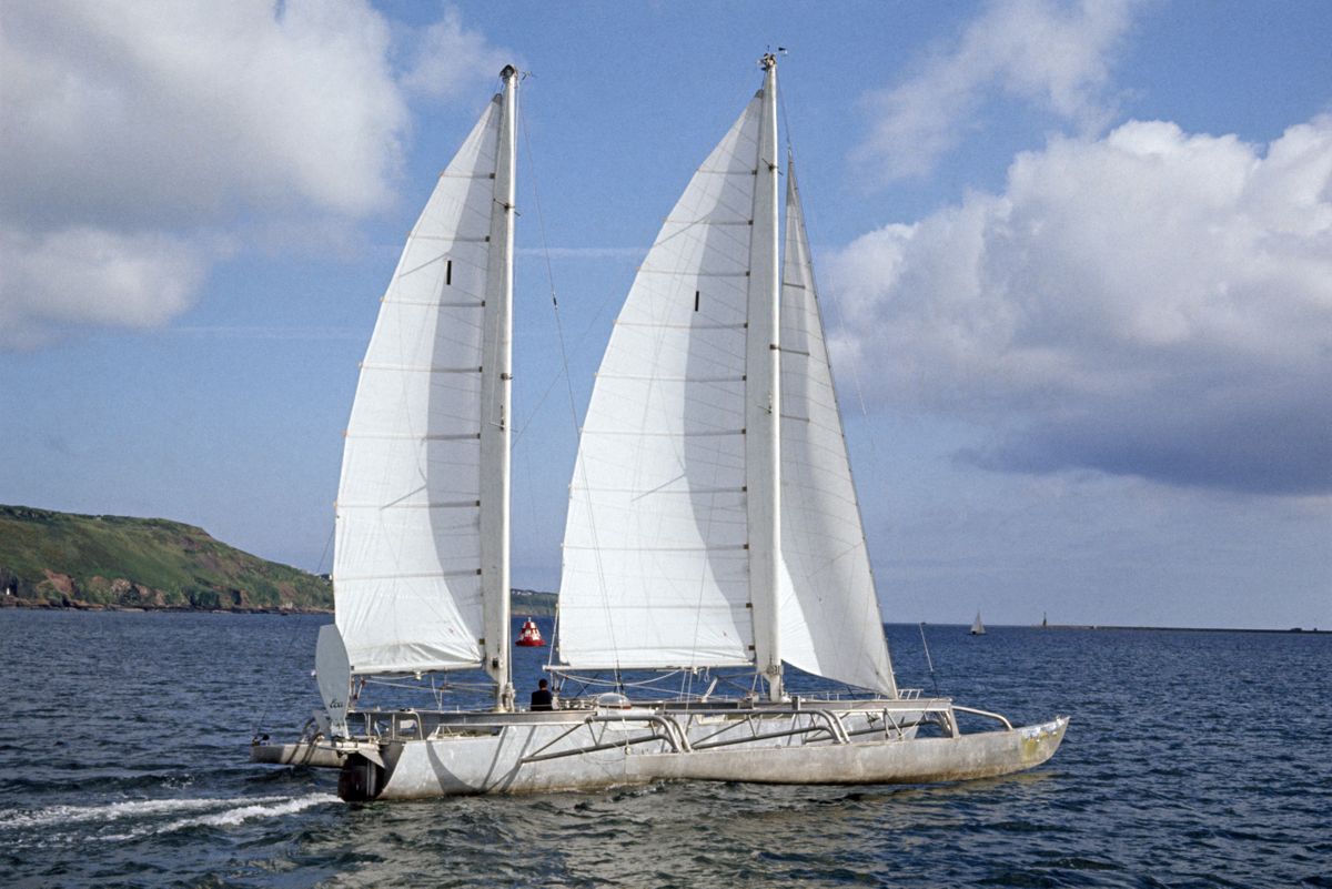 Les Grands Récits : Eric Tabarly, l'inconnu de Newport écrit le premier ...