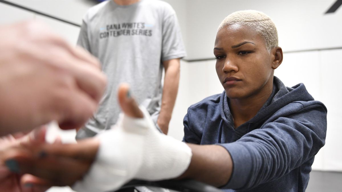 MMA | Isis Verbeek treft Valesca Machado tijdens Invicta FC 54 - Eurosport