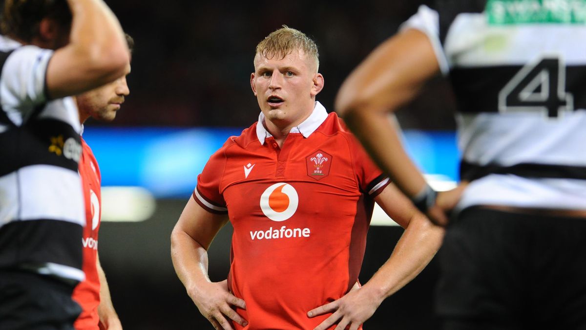 Wales captain Jac Morgan is major doubt to compete in 2024 Six Nations after undergoing knee surgery Eurosport