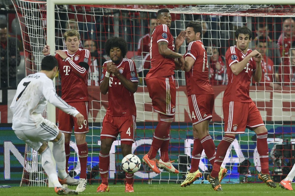 FC Bayern gegen Real Madrid - der Mythos der Schwarzen Bestie vor dem ...
