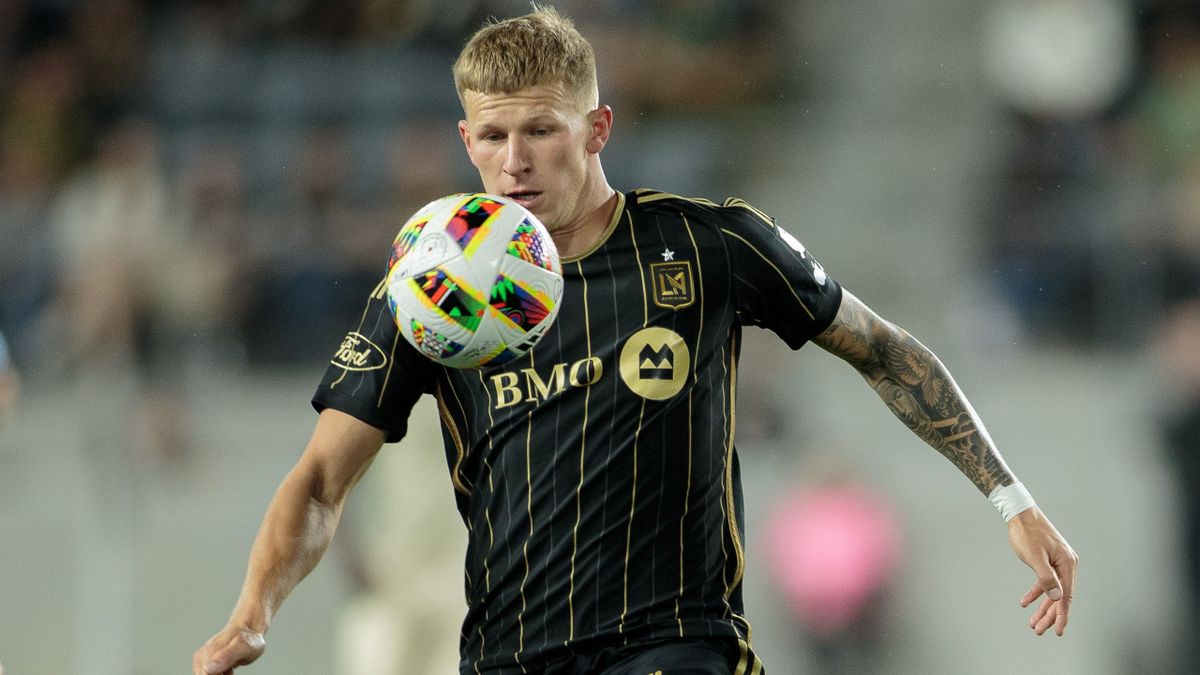 Mateusz Bogusz, piłkarz Los Angeles FC, autorem najładniejszego gola ...