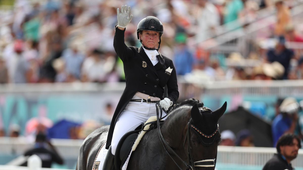 Reiten bei Olympia - So lief die Dressur-Qualifikation: Bredow-Werndl ...