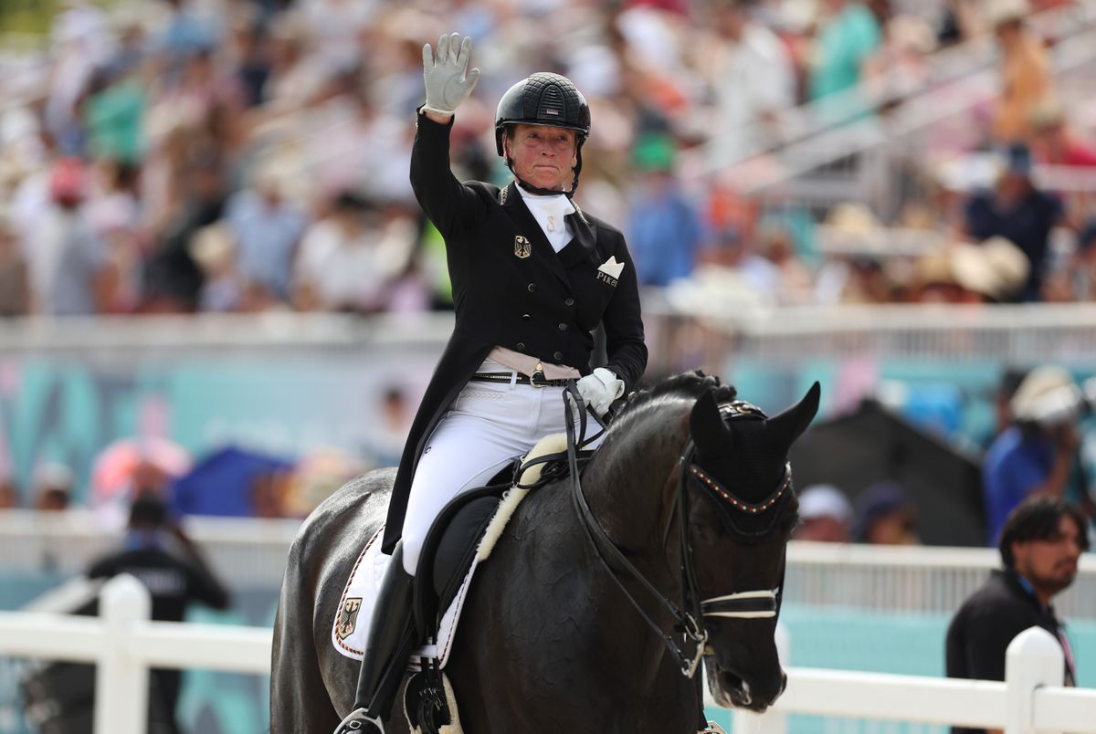 Reiten bei Olympia - So lief die Dressur-Qualifikation: Bredow-Werndl ...