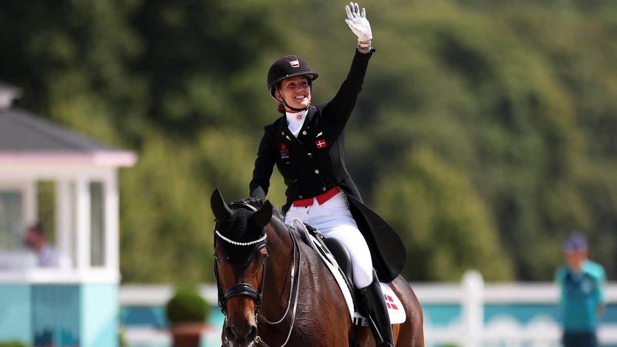 Reiten live bei Olympia - So lief die Dressur-Kür: Von Bredow-Werndl ...