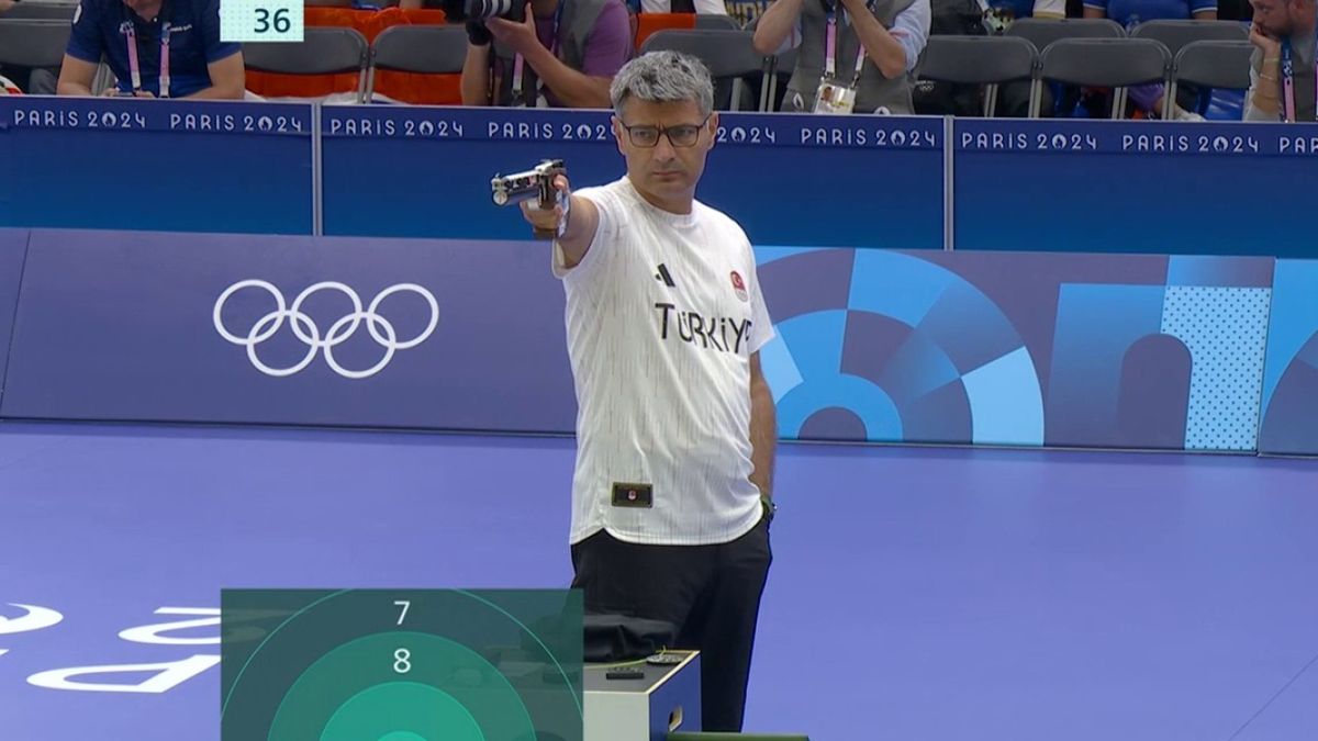 W kilka dni stał się sławny. Żąda 30 tysięcy euro za wywiad - Eurosport