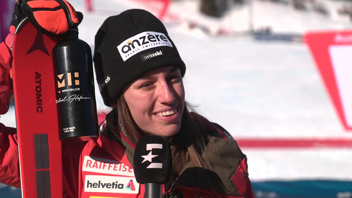 Abfahrt in St. Anton: Malorie Blanc fährt mit Startnummer 46 aufs ...