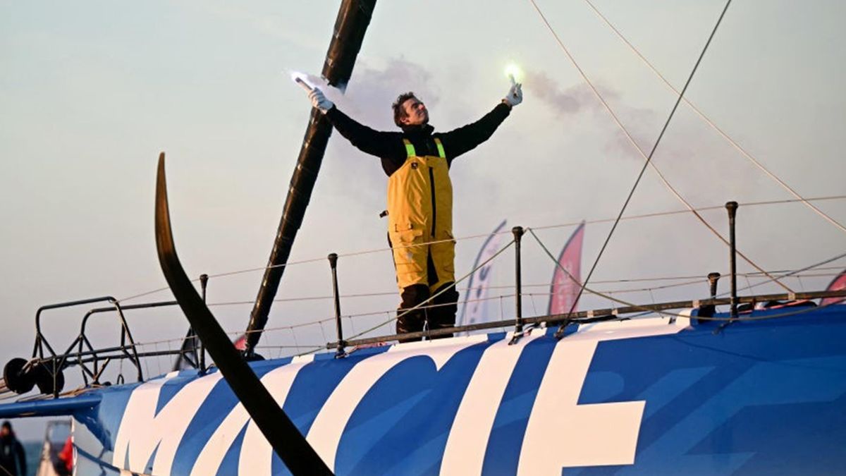 Vendée Globe: Boris Herrmann endlich im Ziel - nervenaufreibendes ...