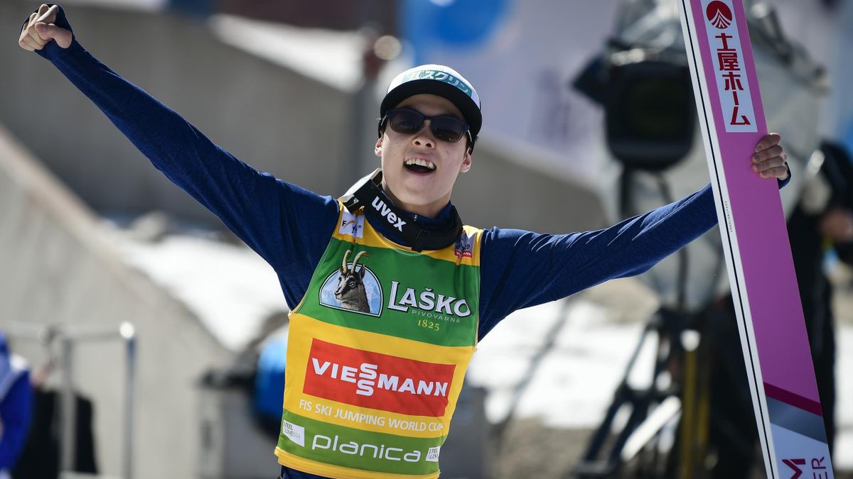 Skoki narciarskie Planica 2025. Kamil Stoch pobił rekord Polski w 2017 ...