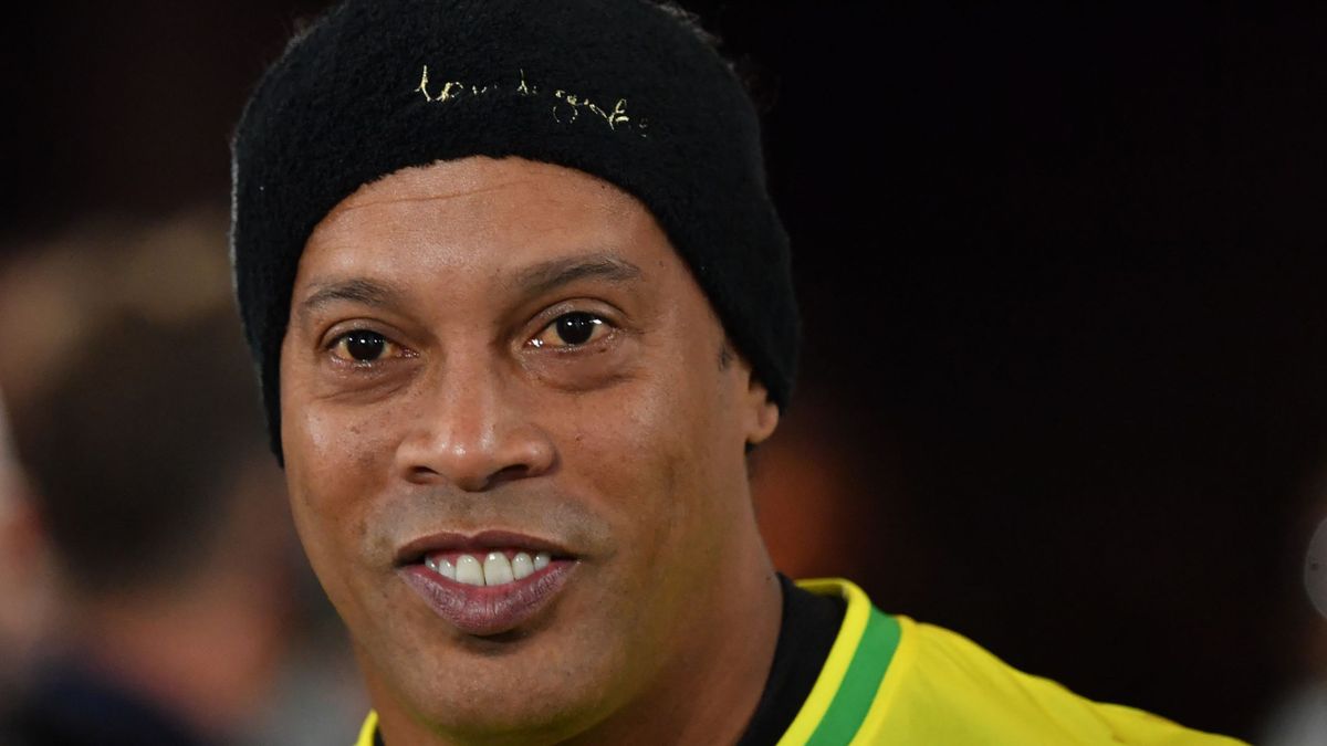 Revivez PSG - Aston Villa En direct - Ligue des champions - Quart de ...