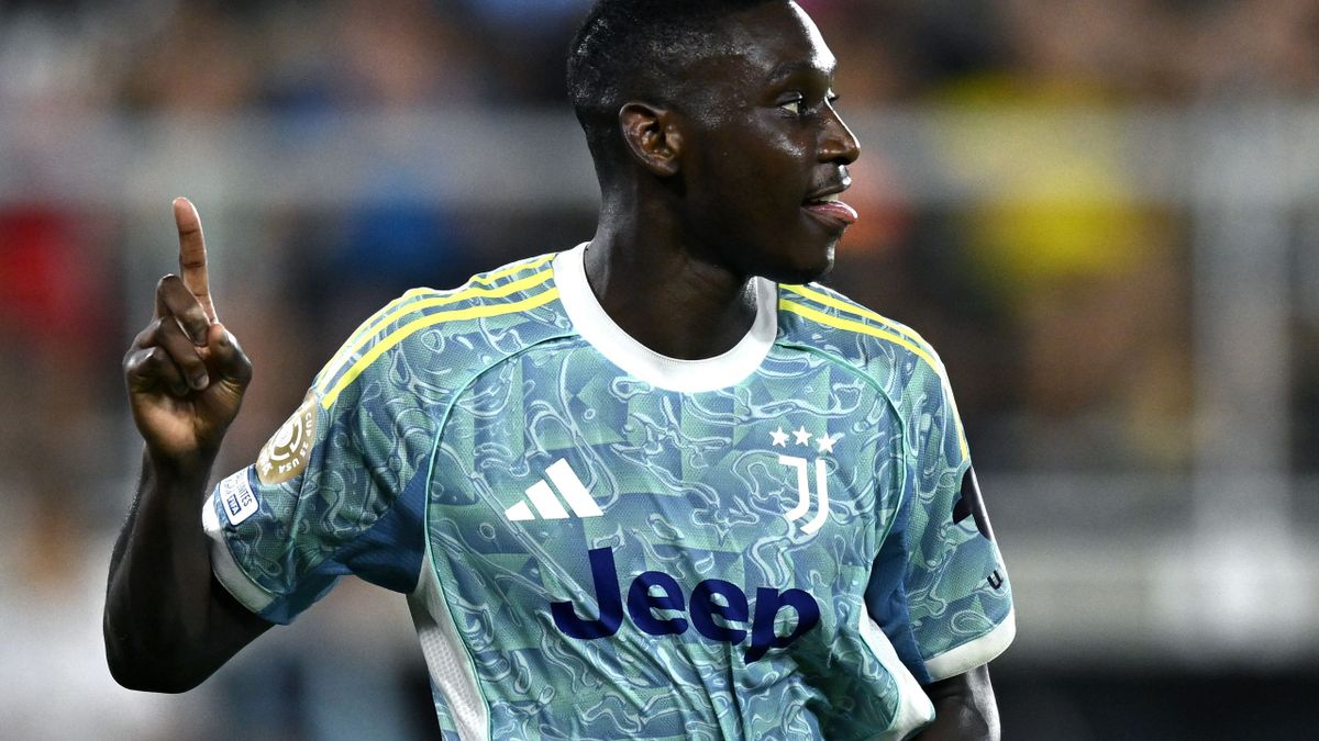 Osimhen, Vlahovic, David, Moise Kean: 10 attaccanti che movimenteranno ...