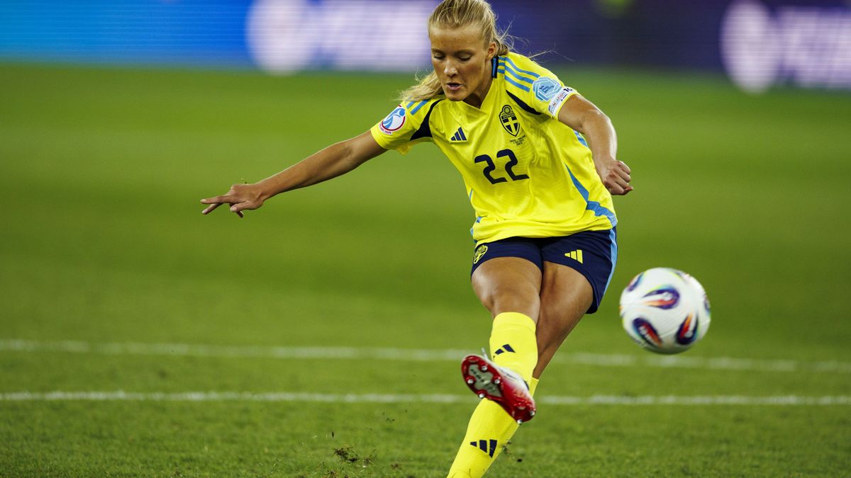 Smilla Holmberg zmarnowała decydujący rzut karny w ćwierćfinale Euro ...