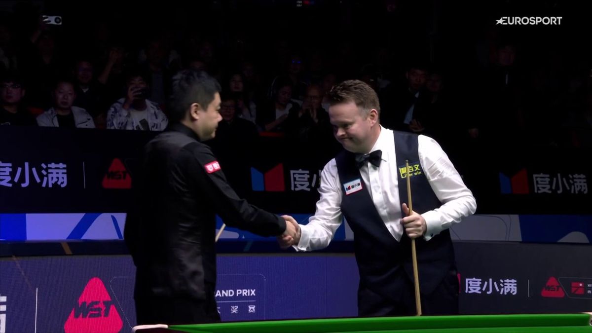 Geweldige spot Chinese referee wordt 20 miljoen keer bekeken op ...