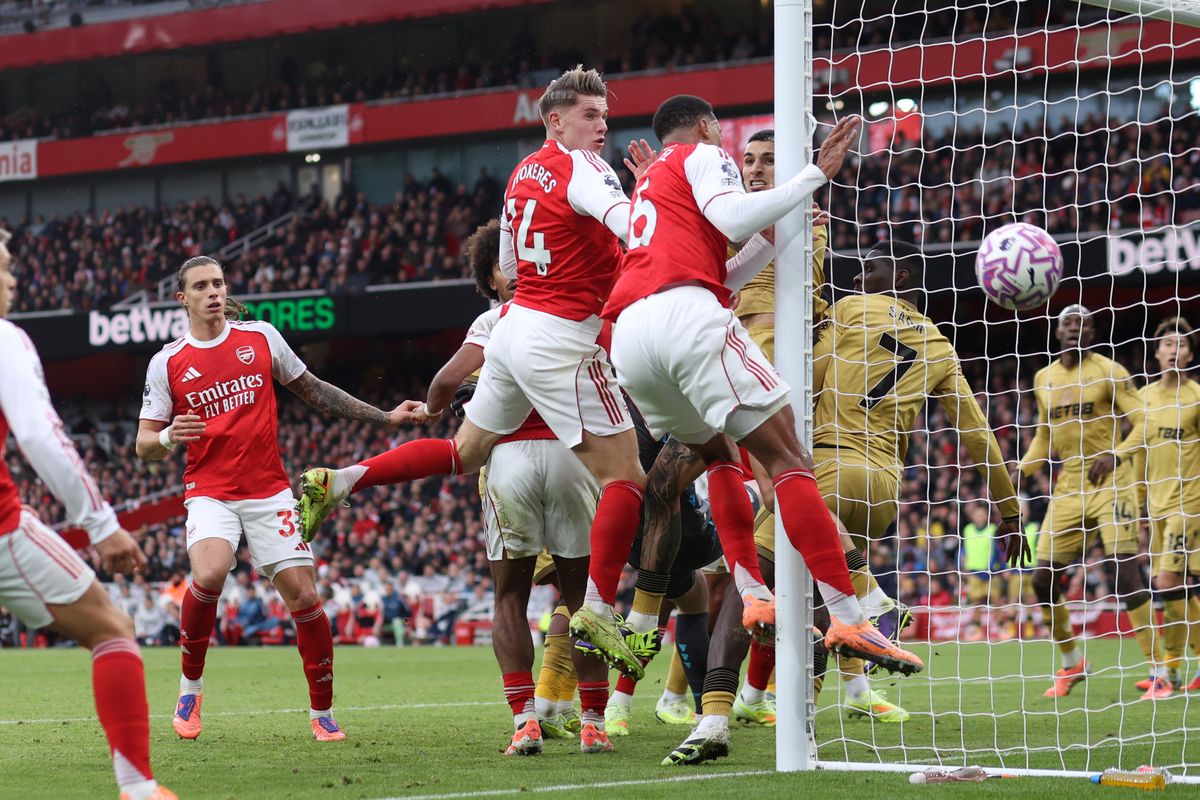 PREMIER LEAGUE - Arsenal bat Palace grâce à Eze et prend le large en ...