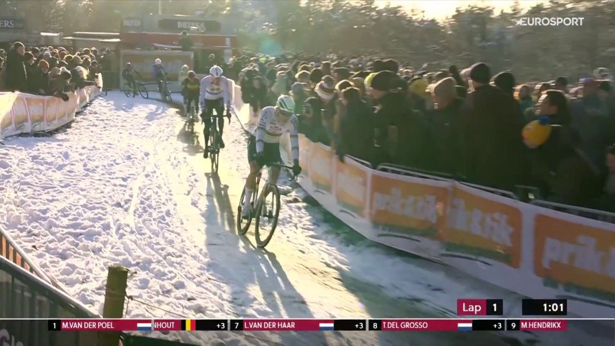 Mathieu van der Poel leeft mee met aan enkel geblesseerde Wout van Aert ...