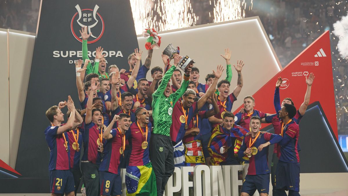 FC Barcelona - Real Madryt: kiedy o której finałowy mecz o Superpuchar ...