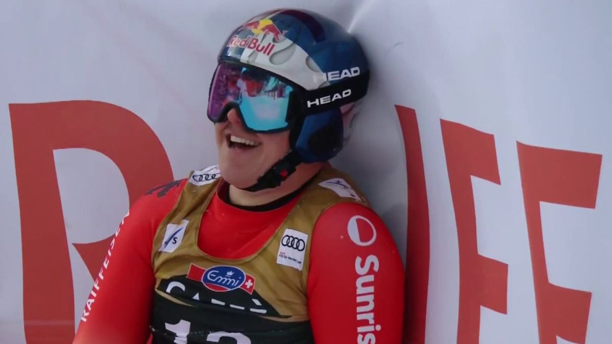 Marco Odermatt dominiert Lauberhorn-Abfahrt in Wengen: Schweizer ...