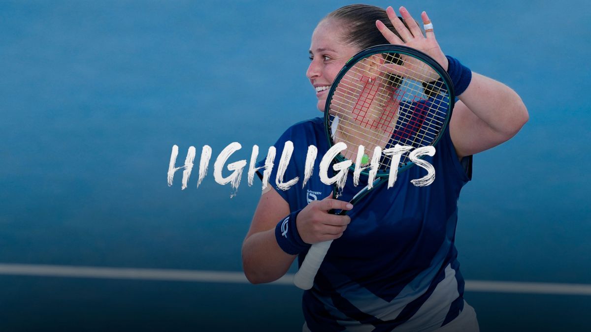 Pijnlijk moment in Melbourne - Jelena Ostapenko raakt tegenstandster ...