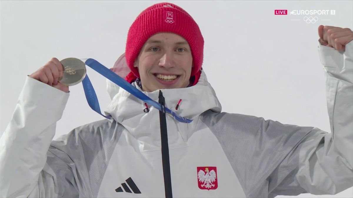 Konkurs olimpijski na skoczni dużej w Predazzo na igrzyskach Mediolan ...