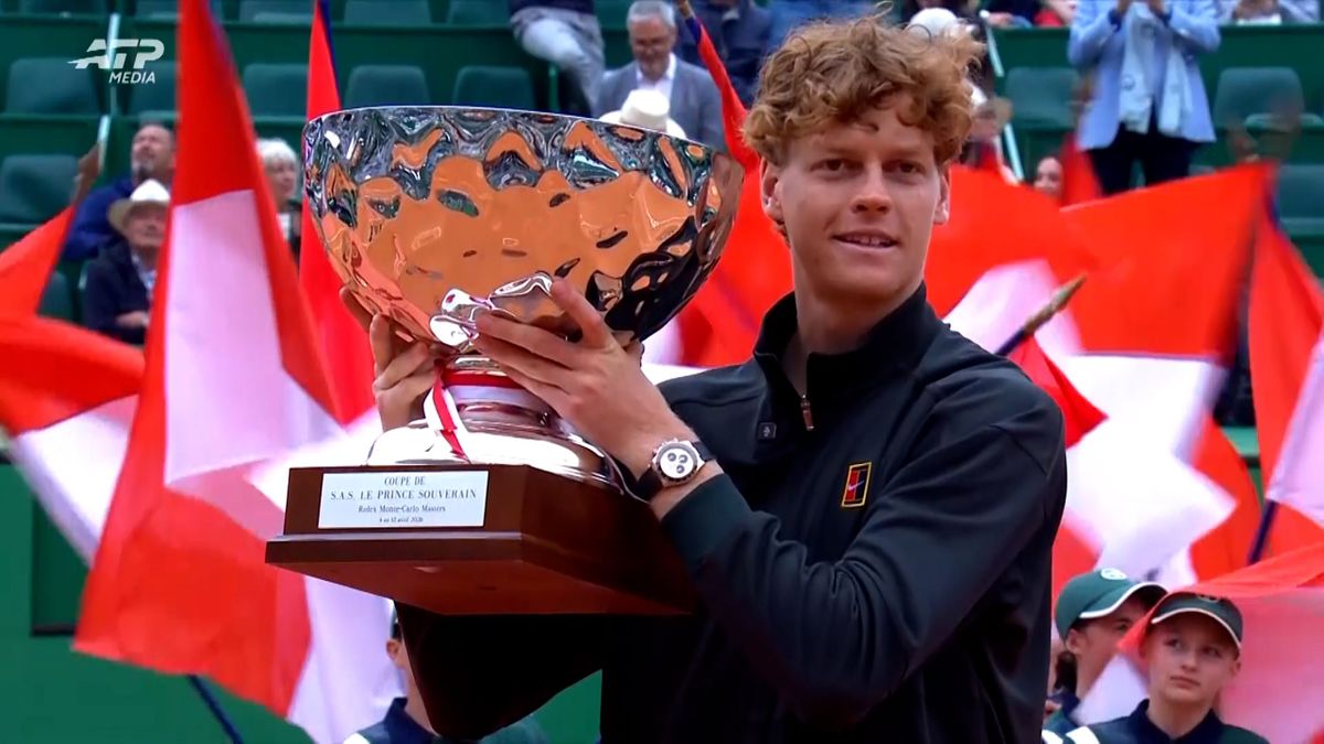 Jannik Sinner nowym liderem rankingu ATP. Hubert Hurkacz awansował ...