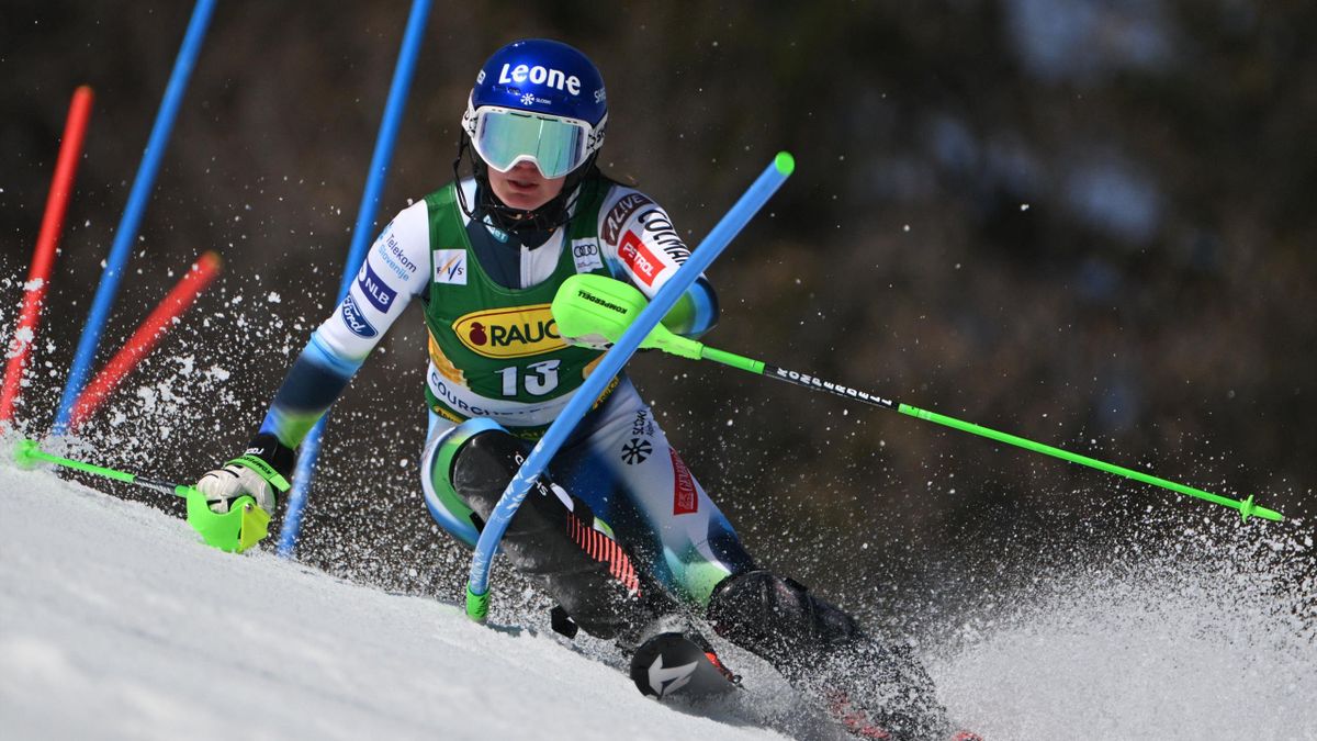 Andreja Slokar verletzt sich in Sölden am Knie schwer - Saisonende für ...
