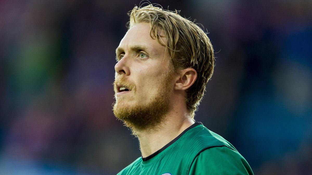 Andre klubber snuser på VIF-keeper: – Går nok ikke arbeidsløs neste år ...