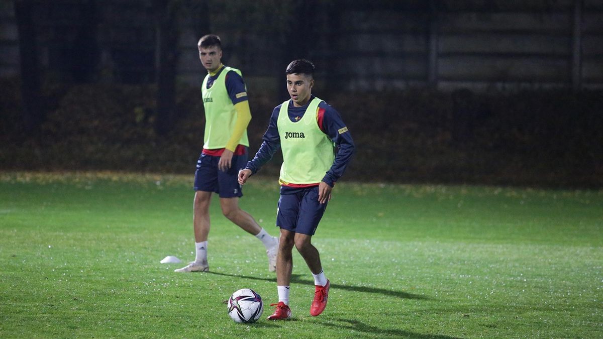 Ianis Hagi, sfaturi pentru Enes Sali! Când l-a remarcat pe puștiul ...