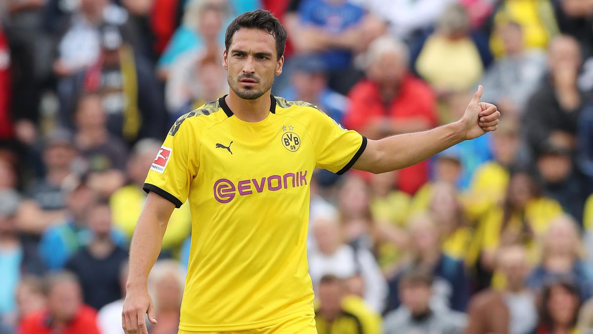 Mats Hummels feiert Kantersieg mit Borussia Dortmund - Eurosport